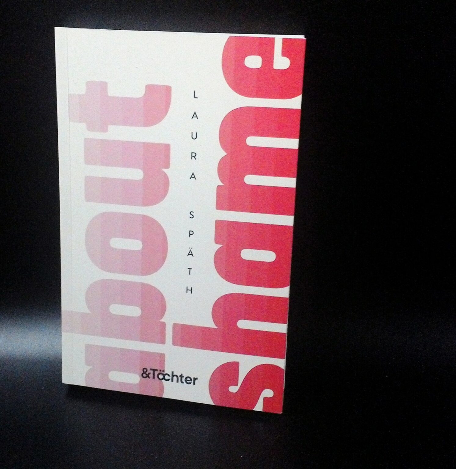 Lesetipp: "about shame" von Laura Späth